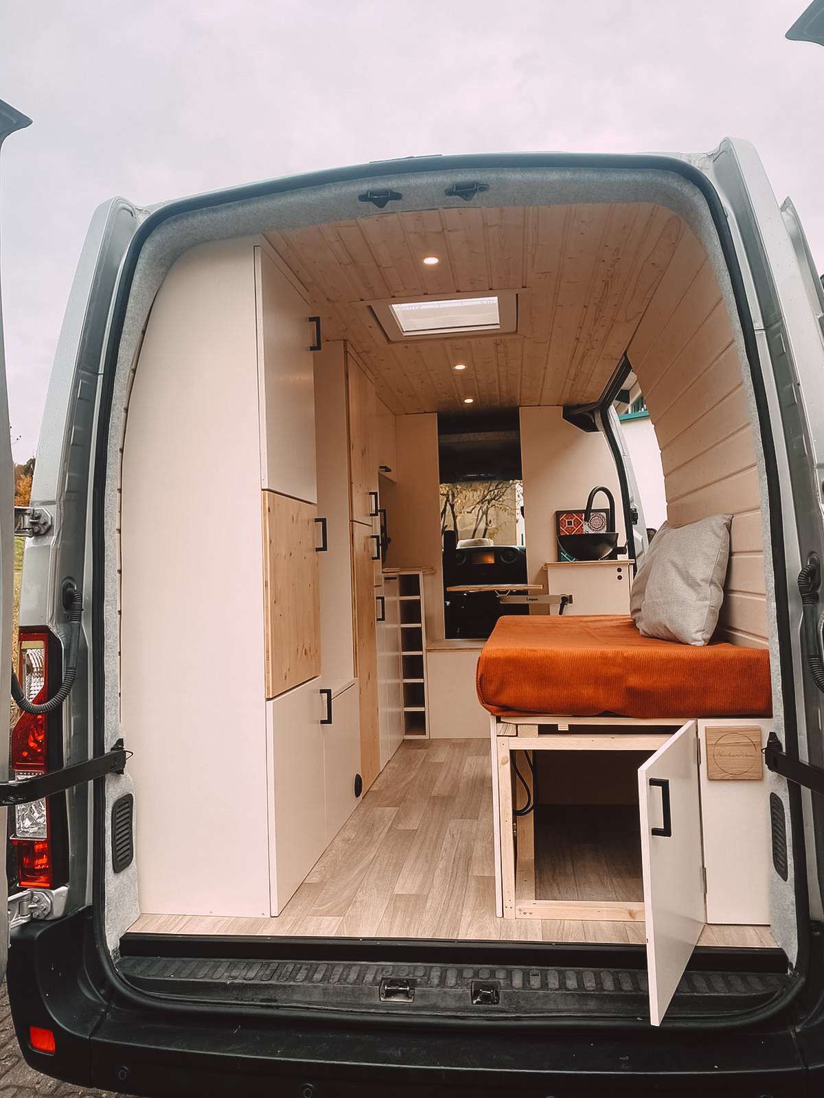 NeckarVan | Camper Van Ausbau, Manufaktur, Vanlife | Individueller ...
